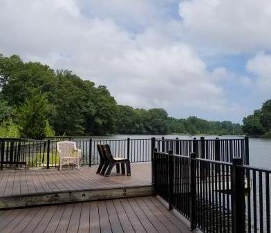 Amenities | Shadow Lake Village